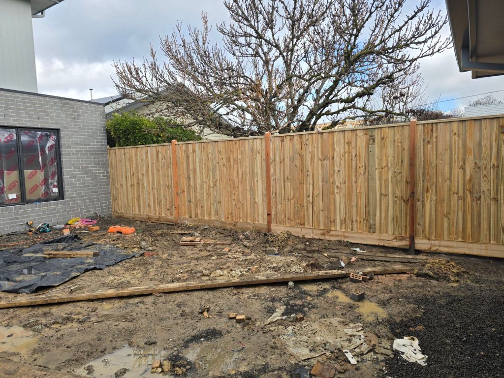 Fence with Capping - Anjo's Fencing